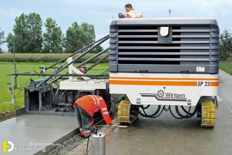 This Versatile Machine Perfectly Poured Concrete To Create Curbs ...