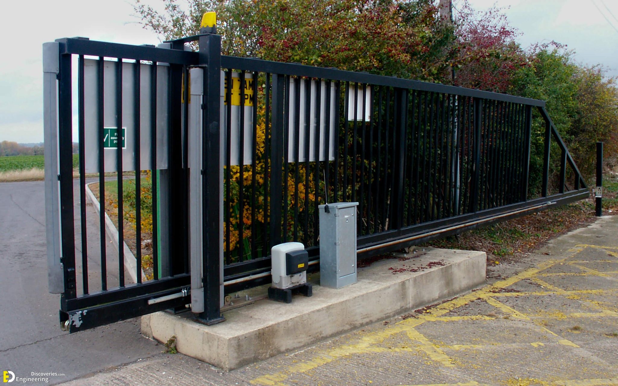 Different Types Of Sliding Gates | Engineering Discoveries