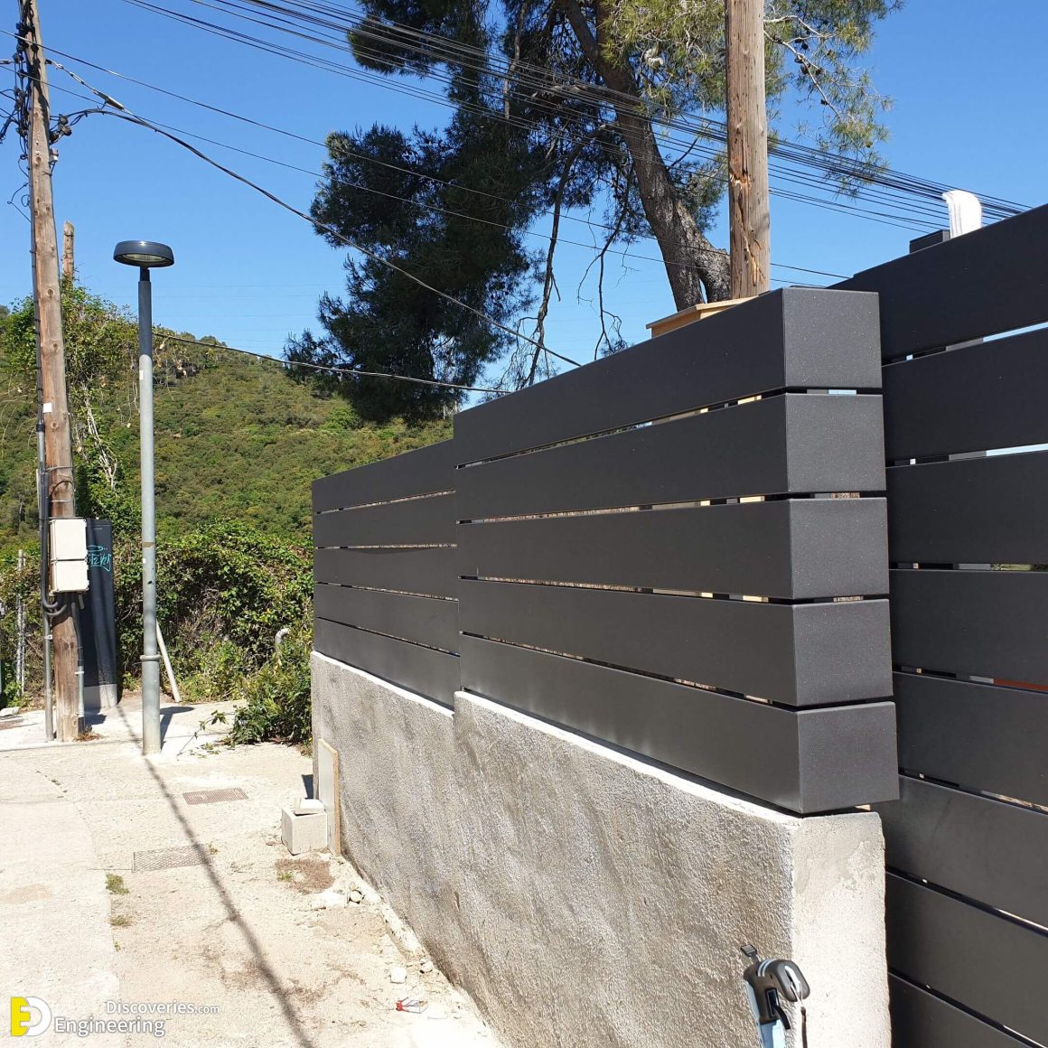 30 Modern Fence Design Ideas | Engineering Discoveries