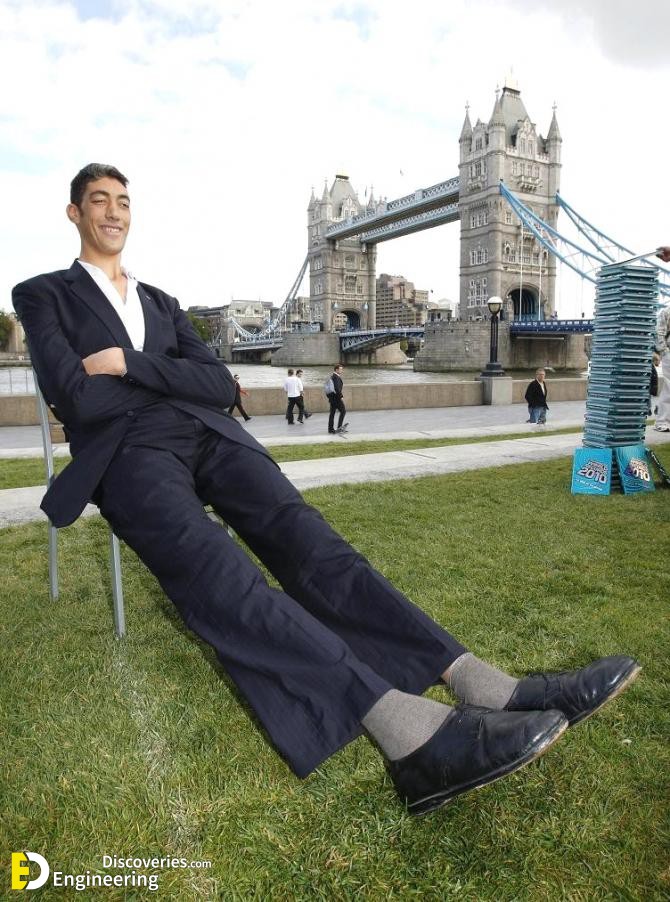 Top 31+ Funny Memes Which Show The Suffering Of Being Tall ...