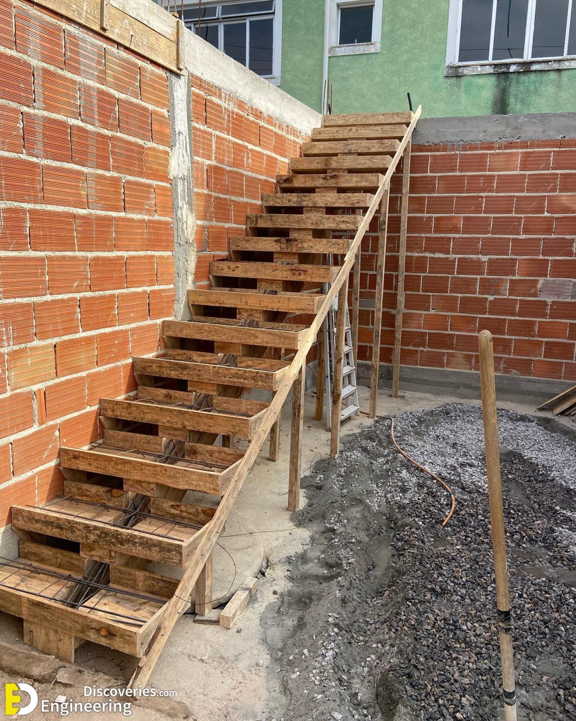 27+ Images RCC Concrete Stair Stringer Beams Under Construction ...