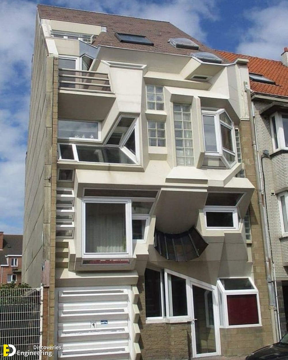 Jaw-Dropping Crazy Houses: A World Without Engineers | Engineering ...