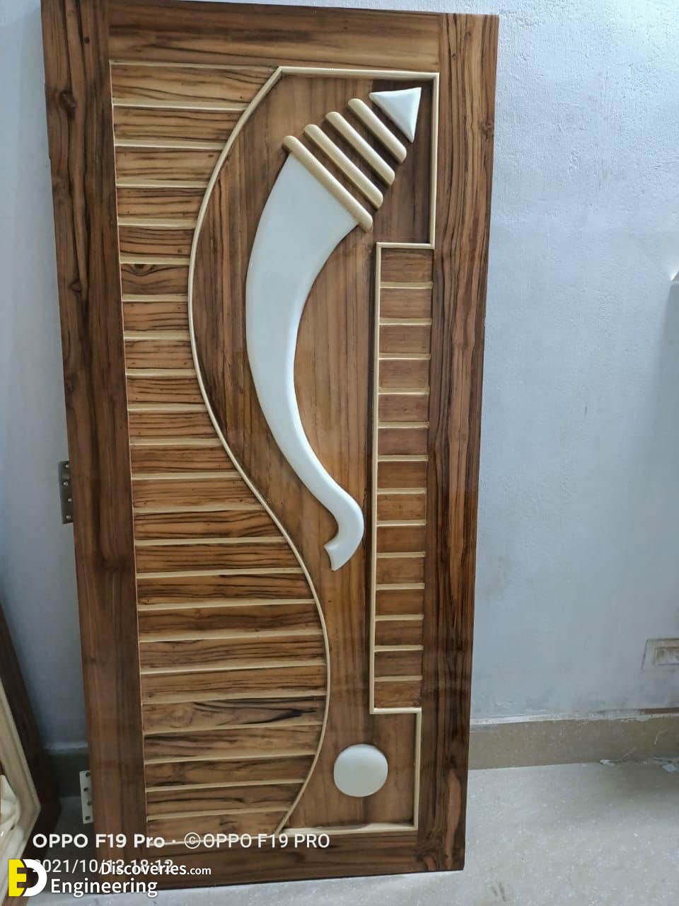 Beautiful Wooden Door Design Ideas | Engineering Discoveries